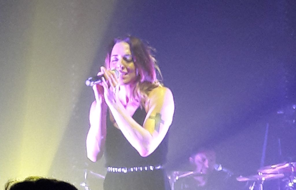 Fangirling Moment: Watching Melanie C from the Spice Girls perform LIVE ...